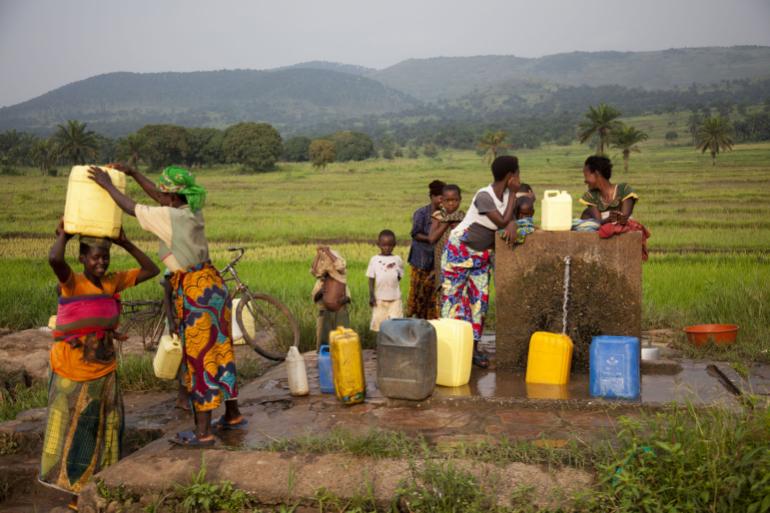 Costruite più di 100 Fontane Fantini for Africa | MATERIALICASA